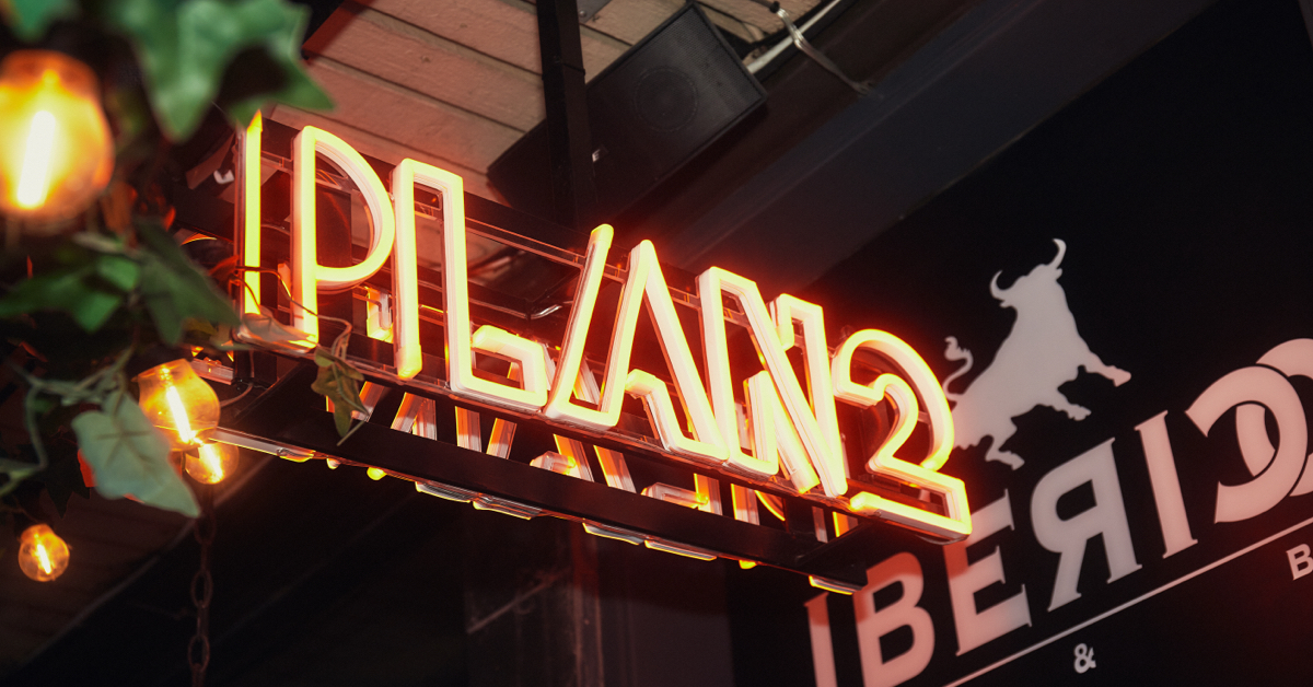 Restaurang, Dinnerclub & Cocktails i Uppsala - PLAN2